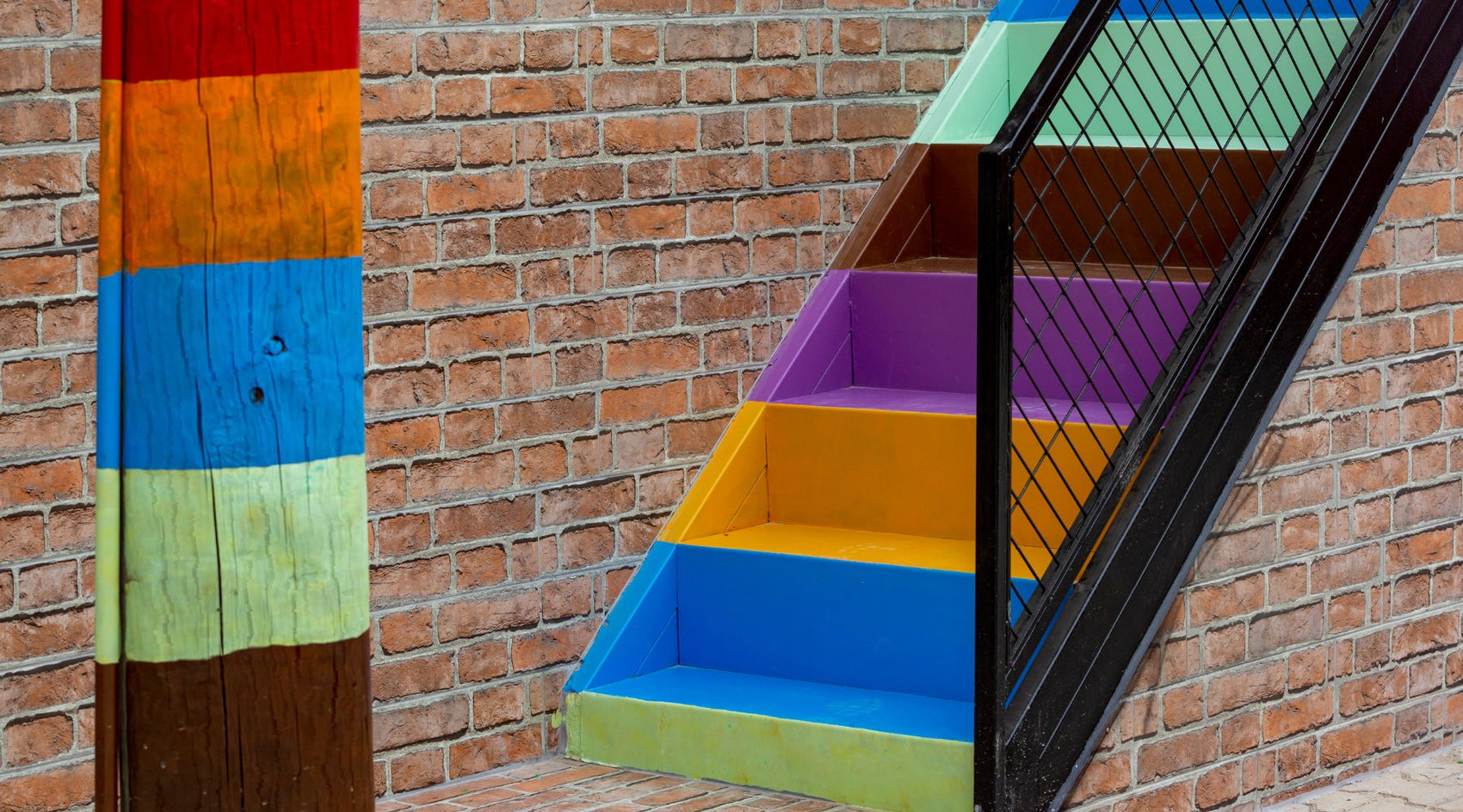 Discover expert tips on using paint for stairs to achieve durable ...
