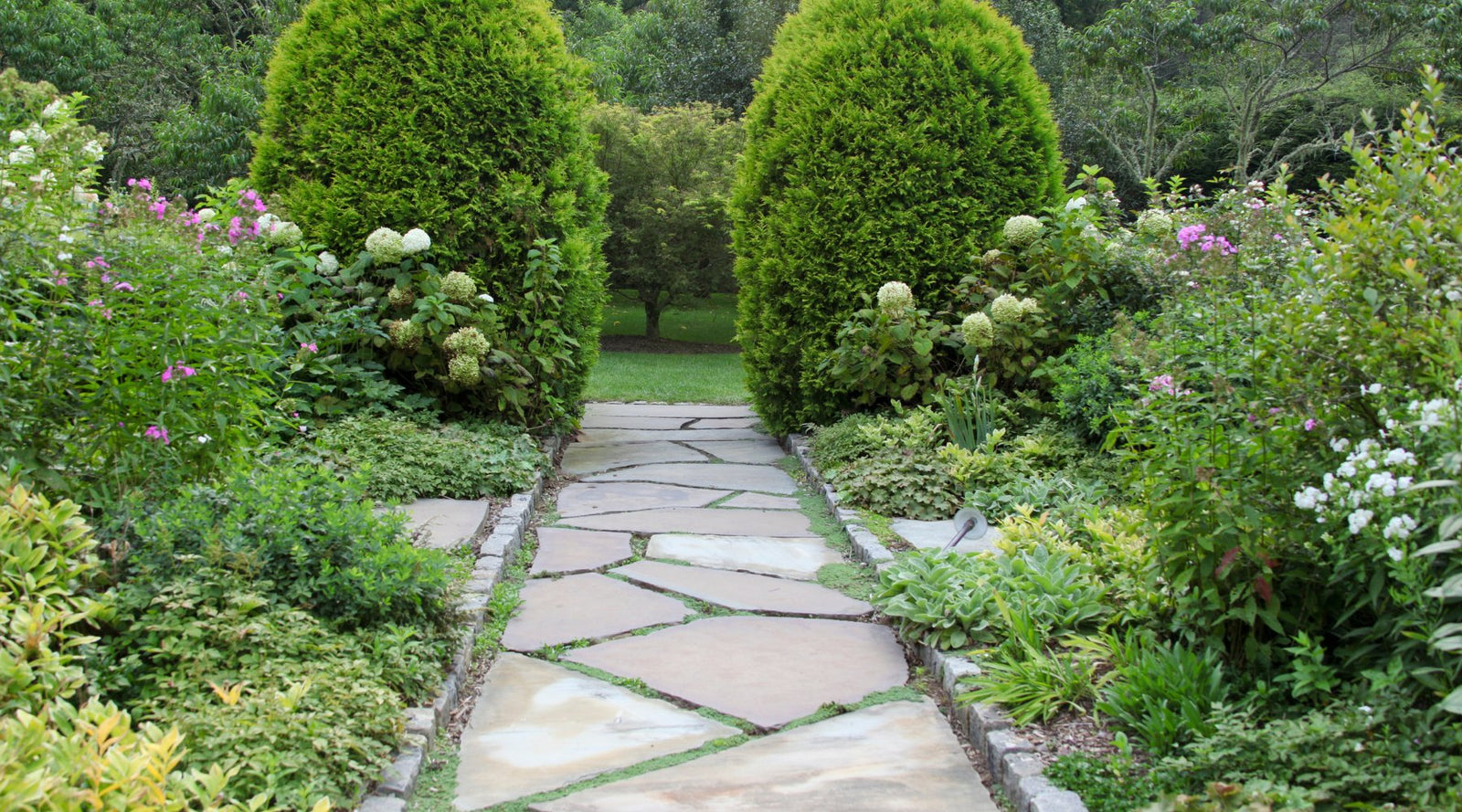 How to Paint Garden Walkways: Slip-Resistant and Weatherproof Solution